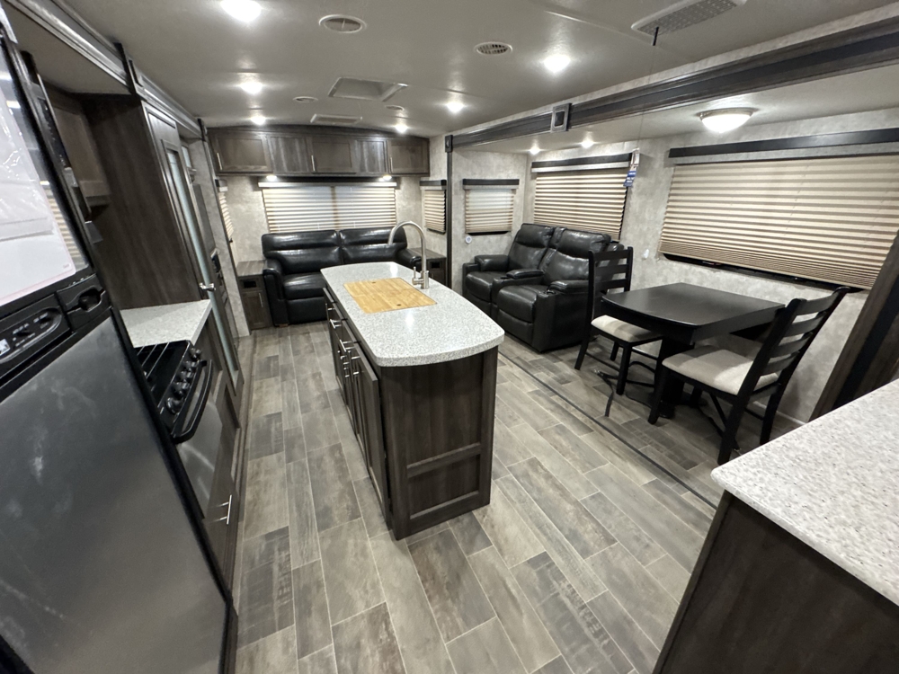 2018 Highland Ridge Light 275RLS - Stock #2543697 | Springfield, MO ...