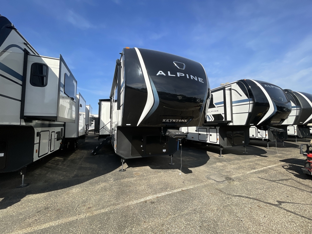 2026 Keystone Alpine 3100RE - Stock #2609523 | Akron, OH | Camping World