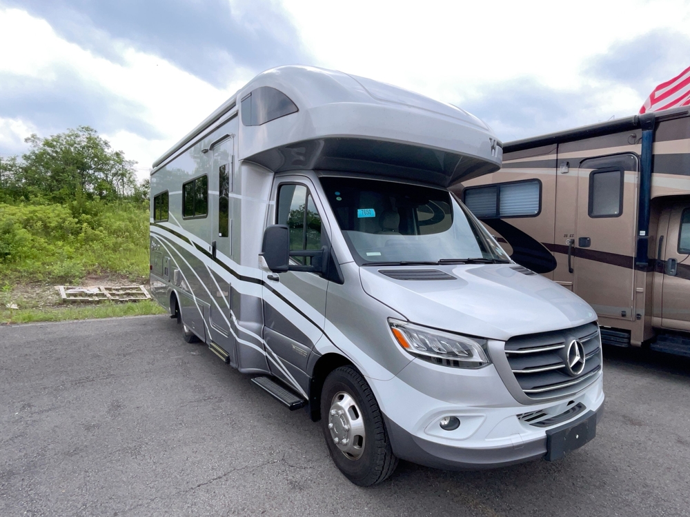 2022 Winnebago Navion 24J - Stock #2554761 | Syracuse, NY | Camping World