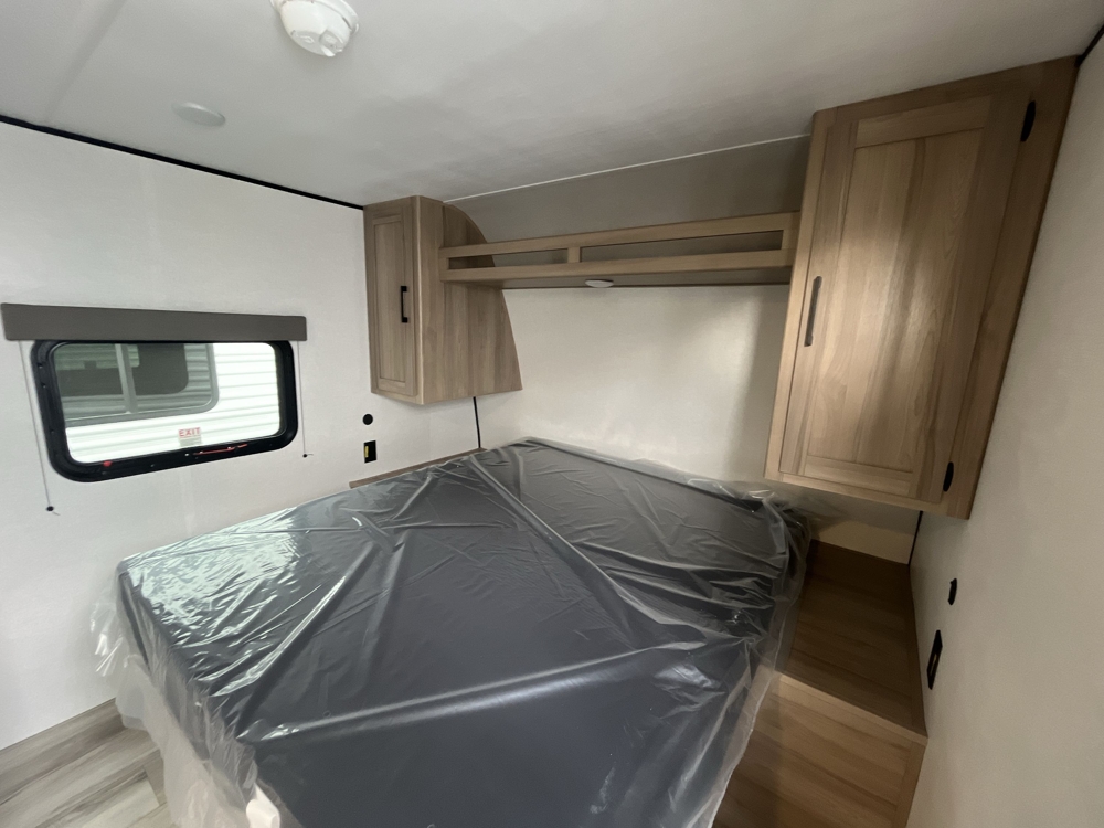 2026 Keystone Coleman 19R - Stock #2566903 | Syracuse, NY | Camping World