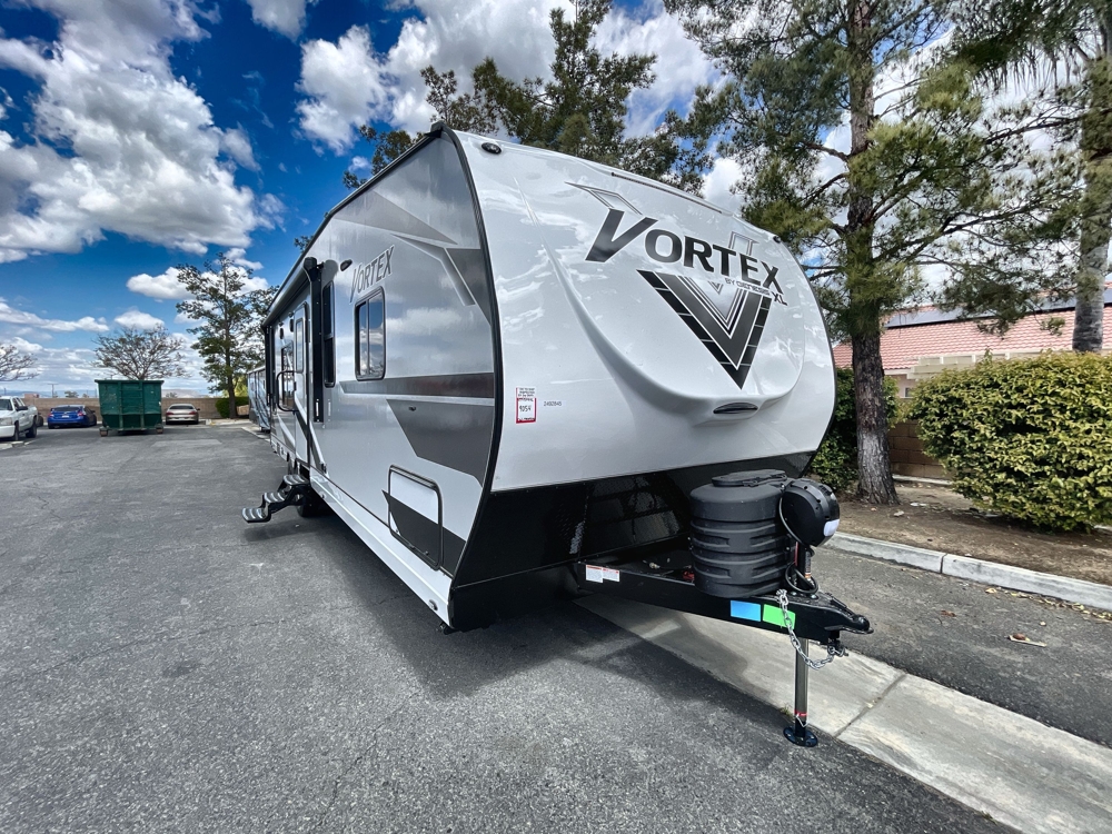 2025 Genesis Supreme Vortex 2715FSXL - Stock #2492845 | San Diego, CA ...