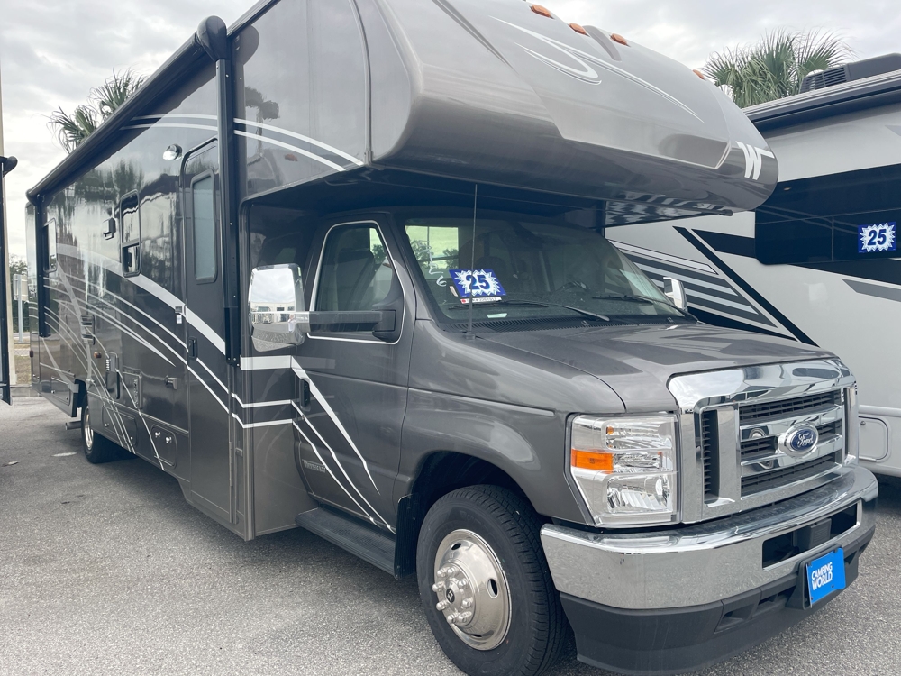 2025 Winnebago Spirit 31K - Stock #2261917 | Dover, FL | Camping World