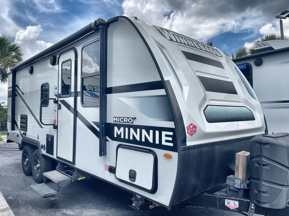 2023 Winnebago Micro Minnie 2306BHS - Stock #2580811 | Melbourne, FL ...