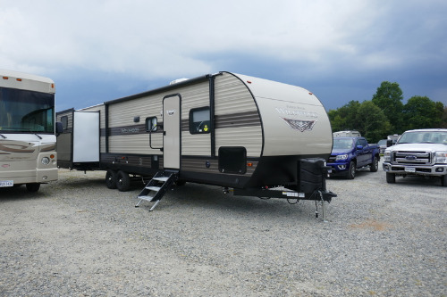 New or Used Forest River Wildwood 31KQBTS RVs for Sale - Camping World ...