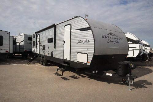 New or Used East To West Silver Lake RVs for Sale - Camping World RV Sales