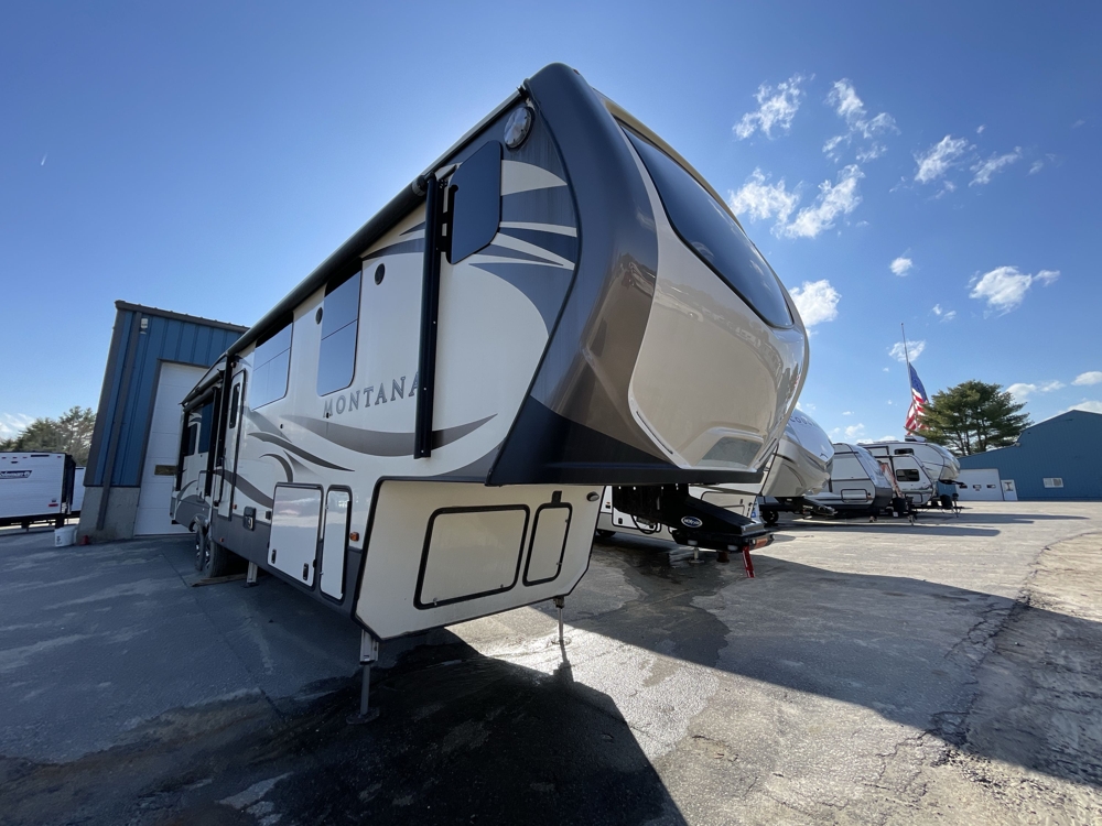 2018 Keystone Montana 3810MS - Stock #2536594 | Windham, ME | Camping World