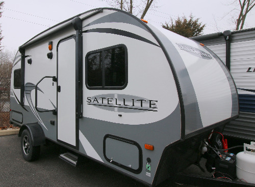 New or Used Starcraft Satellite RVs for Sale - Camping World RV Sales