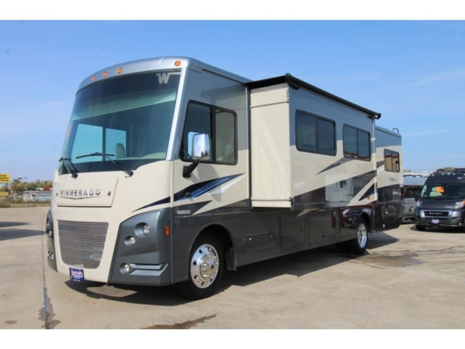 2020 WINNEBAGO VISTA 35U - Good Sam RV Rentals