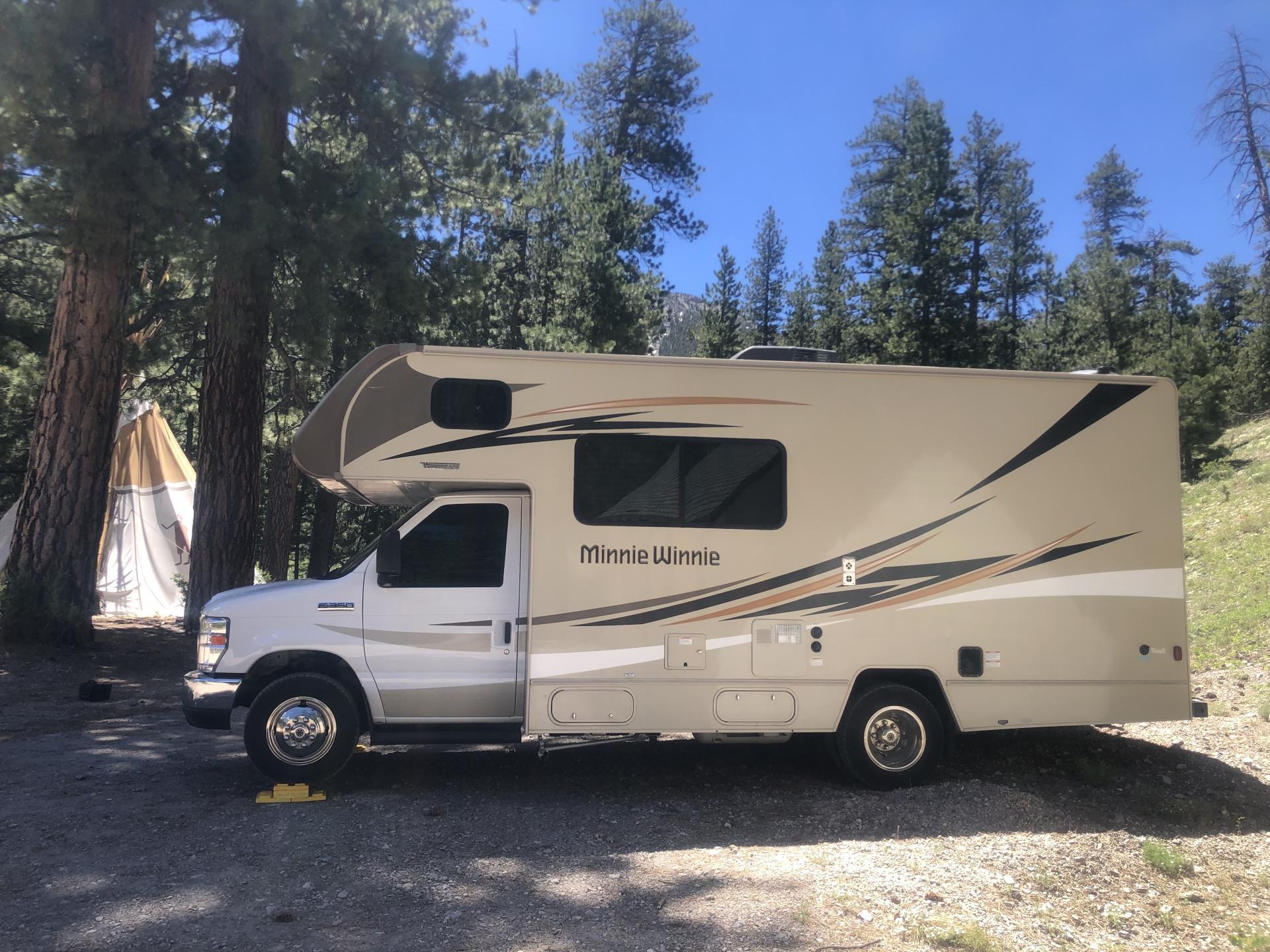 2019 WINNEBAGO MINNIE WINNIE 22R - Good Sam RV Rentals