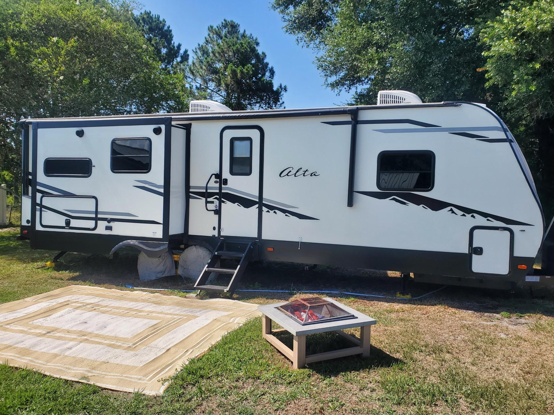 2021 EAST TO WEST ALTA 2810KIK - Good Sam RV Rentals