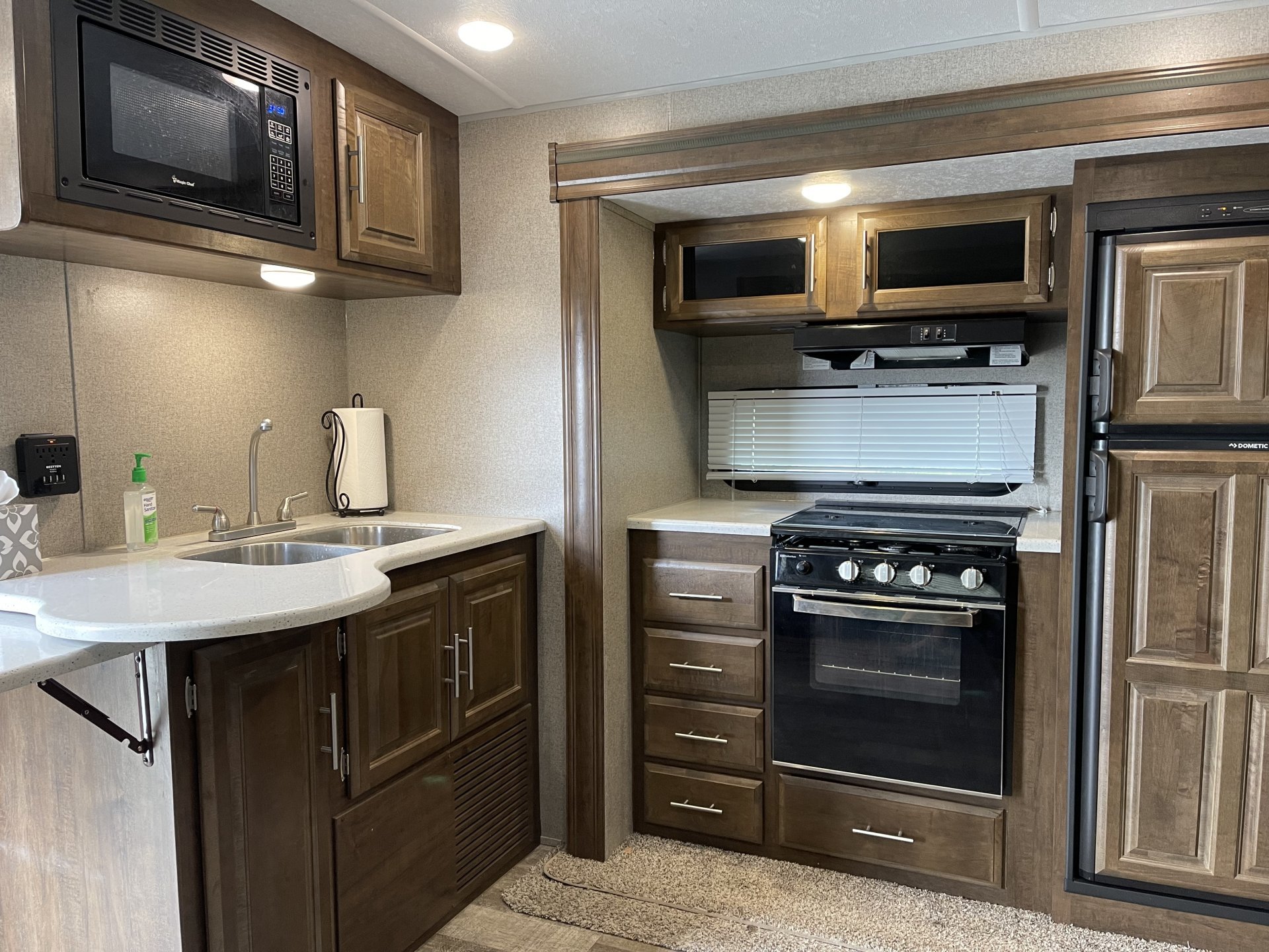 2019 FOREST RIVER ROCKWOOD ROO 23FL - Good Sam RV Rentals