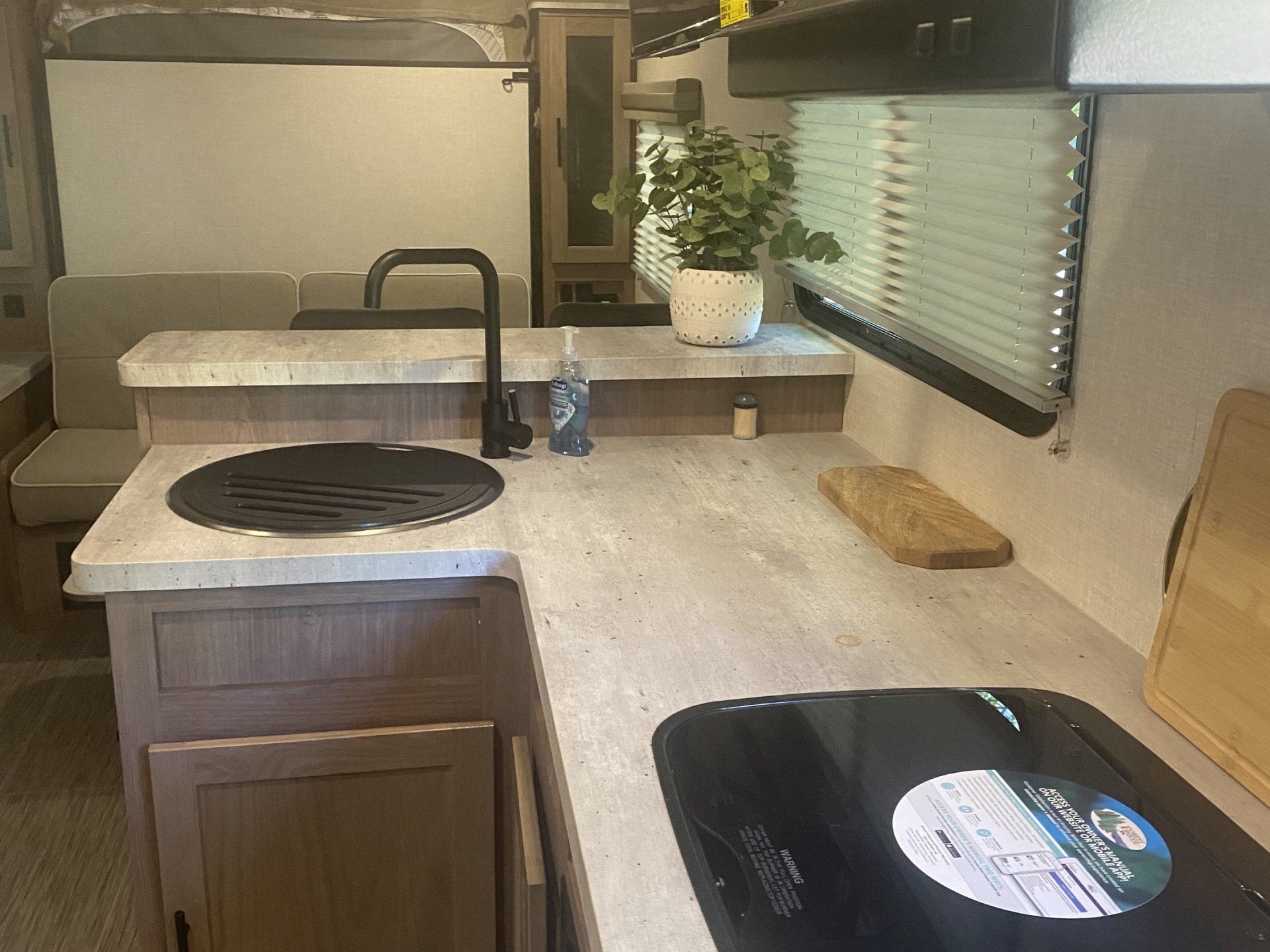 2022 FOREST RIVER NO BOUNDARIES 19.6 - Good Sam RV Rentals
