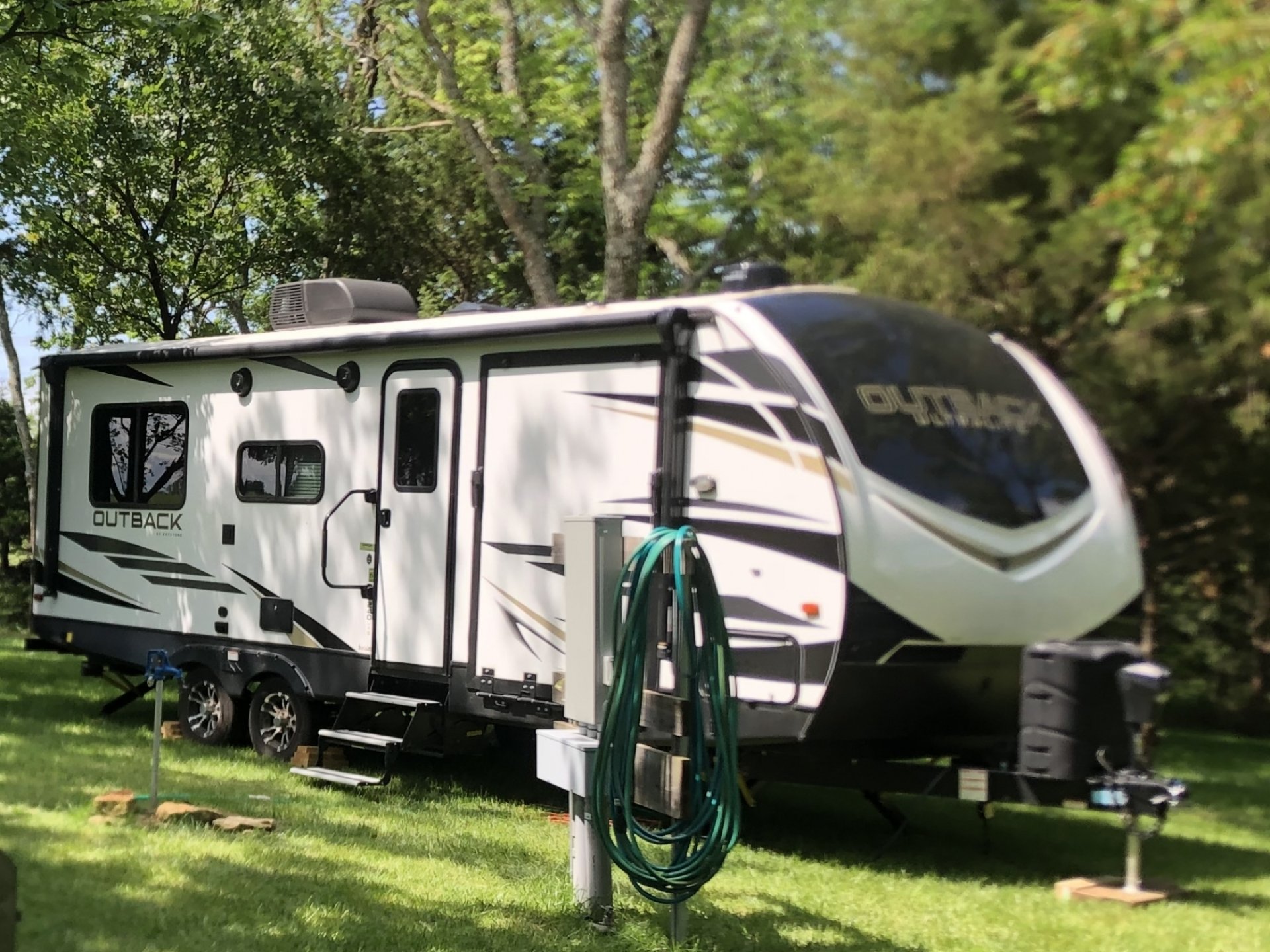 2021 KEYSTONE OUTBACK ULTRA-LITE 240URS - Good Sam RV Rentals